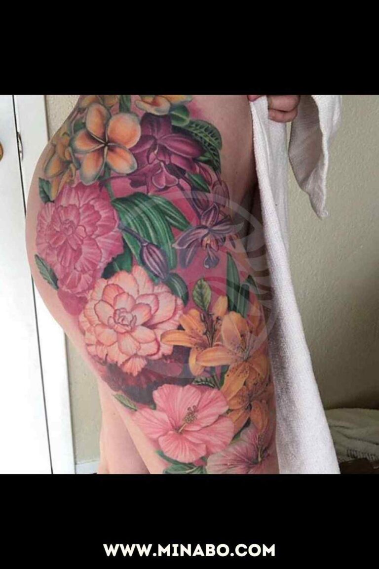 132 tatuajes en la nalga para mujeres: diseños y significado para inspirarte